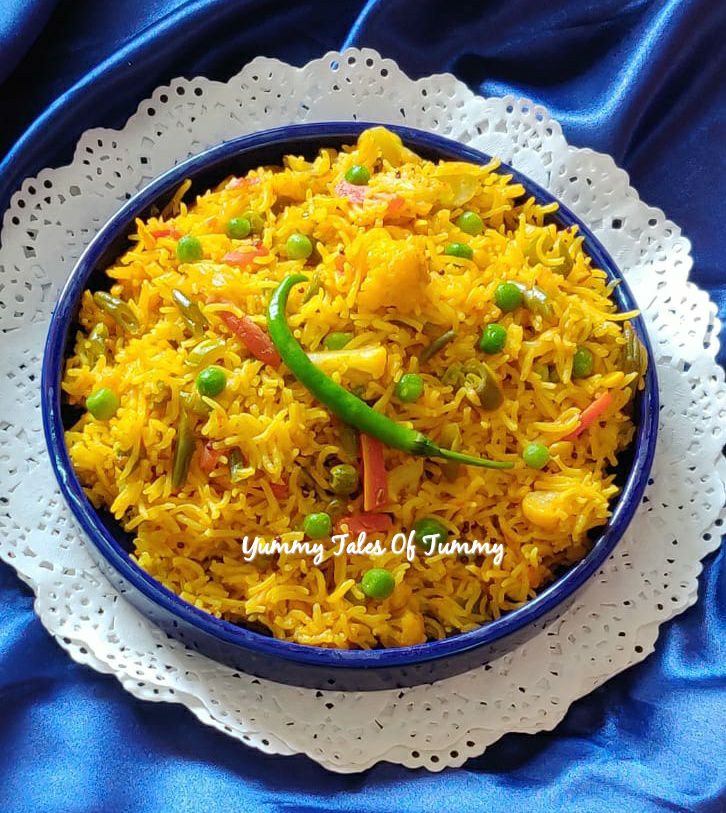 Veg Pulao recipe | Vegetable pulav recipe - Yummy tales of tummy