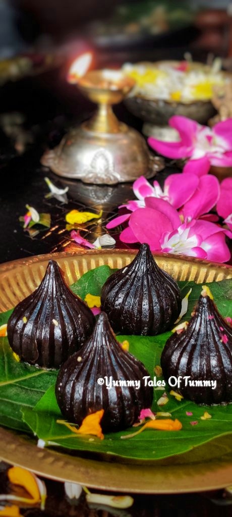 No cook Instant 3 Ingredient Modak Recipe - Yummy tales of tummy