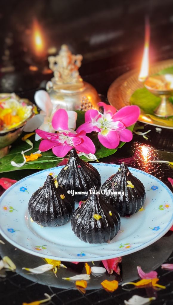 No cook Instant 3 Ingredient Modak Recipe - Yummy tales of tummy