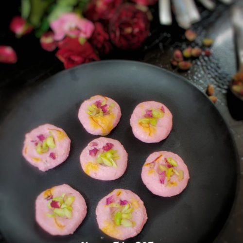 Bengali Rose Gulkand Sandesh (Sondesh) - Yummy tales of tummy