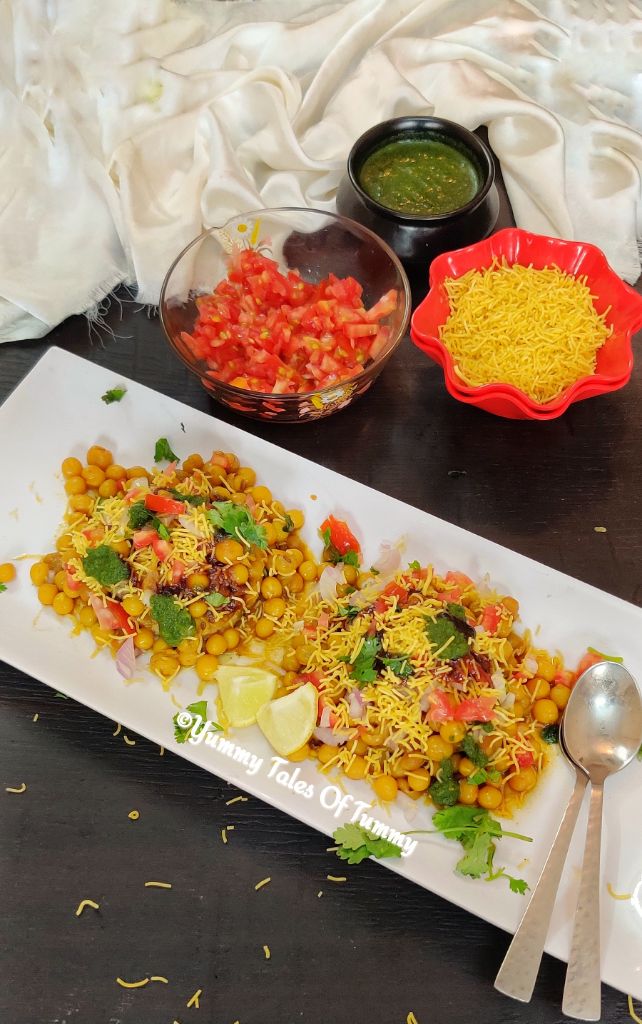 Ragda patties | Ragda pattice | Ragda chaat - Yummy tales of tummy