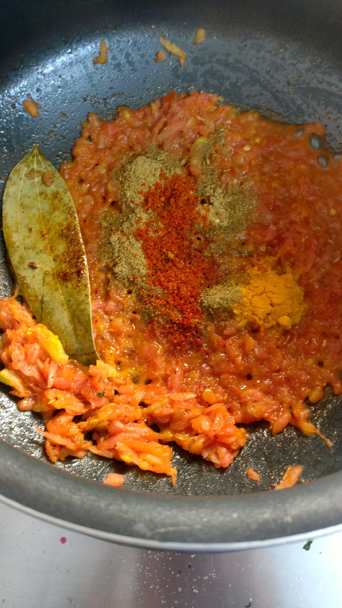 Maharashtrian Anda Curry Recipe | Egg Curry Recipe - Yummy tales of tummy