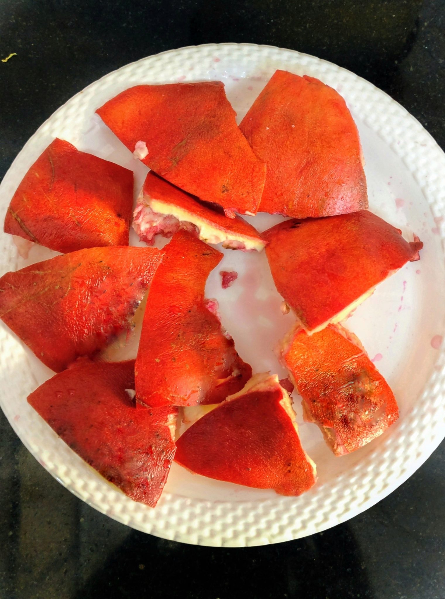 Pomegranate Peel Tea Recipe - Yummy tales of tummy