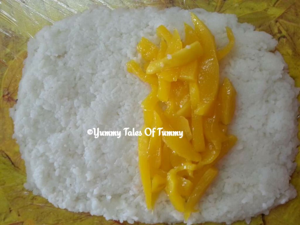 Mango Sushi | Thai Sweet sticky rice with mango - Yummy tales of tummy