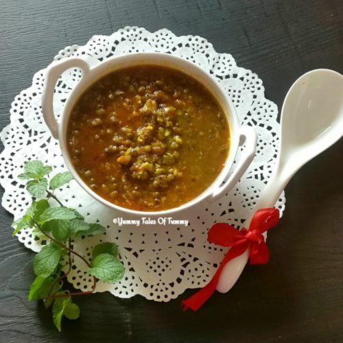 Green Gram Curry (Whole mung Beans curry) - Yummy tales of tummy