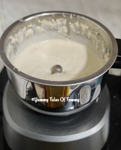4 ingredient Vegan Crema Fresca | Vegan Creme Fraiche - Yummy tales of ...